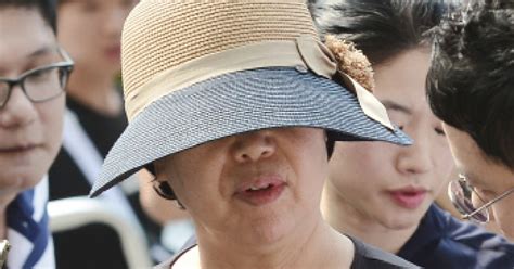 갑질 박찬주 대장 부인 군 검찰 소환 아들같이 생각해 한 일가족엔 죄송