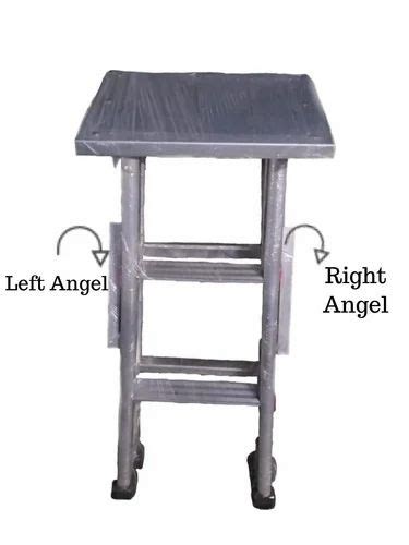 Aluminium Self Supporting Stool Type Ladder At Rs 650foot In Ghaziabad