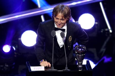 VIDEO Luka Modrić proglašen najboljim nogometašem svijeta Hrvatski