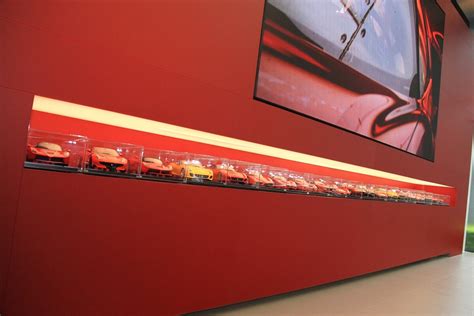 全新打造ferrari臺北旗艦展示中心and油電v6v8躍馬同慶開幕 Yahoo奇摩汽車機車