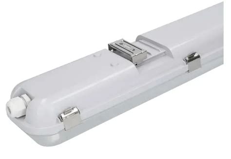 How Do I Install The HOFTRONIC 4401269 Ip65 T8 Single And Double Led