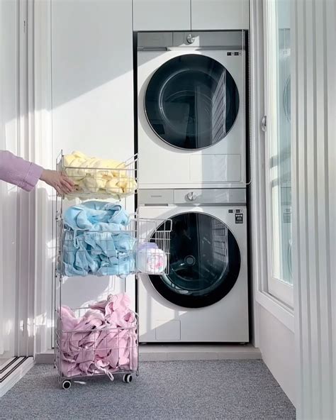 맹맹이홈 살림팁 수납팁 살림템 공구중 🧖‍♀️ 수건 세탁할때 수건은 흡수율을 높이기 위해 섬유유연제 사용을 하지 않는 게 좋다고 해요 그렇다고 세제만