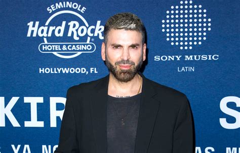 Jomari Goyso Le Cortó El Pelo Al Chef Yisus De Despierta América Y Muestra El Proceso En