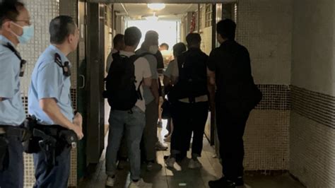 疑憂無力照顧智障兒 58歲母葵芳邨住所攬子燒炭亡