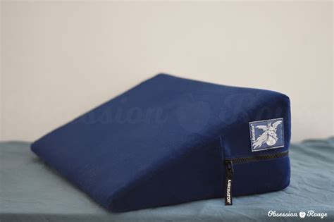 Review Liberator Wedge Obsession Rouge