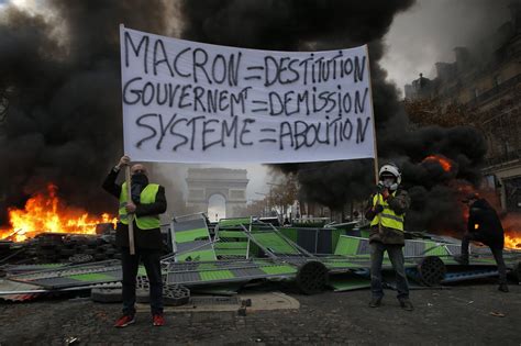 Wut der Gelbwesten Macron in Bedrängnis GMX CH