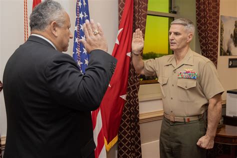 DVIDS Images Secretary Of The Navy Appoints Gen Mahoney As The