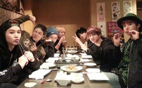 ̈ On Twitter Twitter Header Photos Twitter Bts Twitter Header Aesthetic