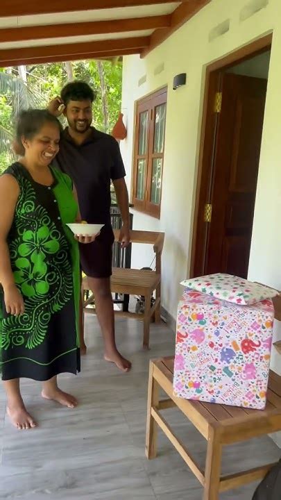 එයාව උදේන්ම Suprise කරා ️ ️ අම්මා සුබම සුබ උපන් දිනයක් වේවා Shorts