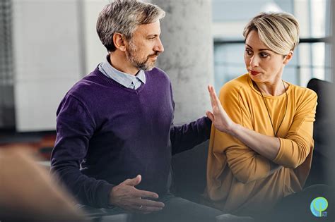 علاقه زن شوهردار به مرد دیگر علائم عاشق شدن زن متاهل