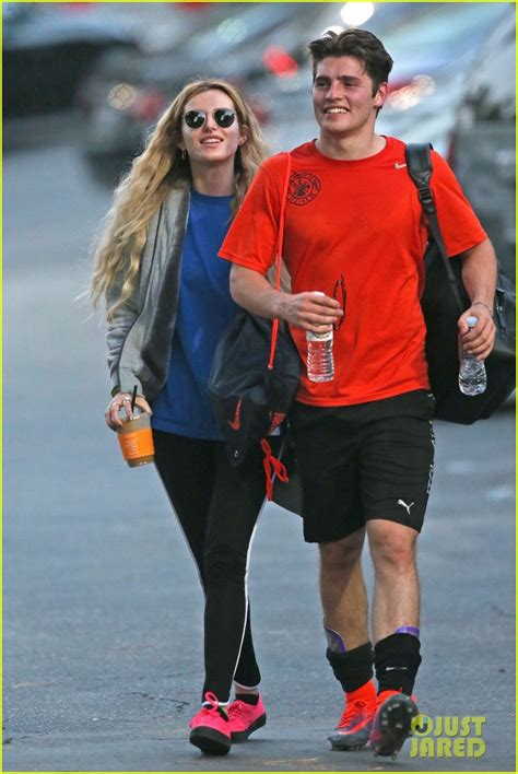 Photo Bella Thorne Cheers On Gregg Sulkin At Soccer Game 01 Photo