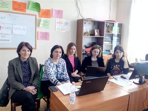 ციფრული სკოლა სსიპ მერაბ კოსტავას სახელობის ზუგდიდის N2 საჯარო სკოლაში ფოტოგალერეა