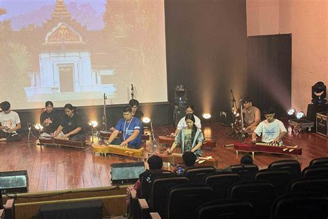 คณะศิลปกรรมฯ มรภ สงขลา เชิญชมการแสดงผลงานทางดนตรีไทย มิติรสเพลงไทย ครั้งที่ 14 “รักบรรเลงเพลงรัก