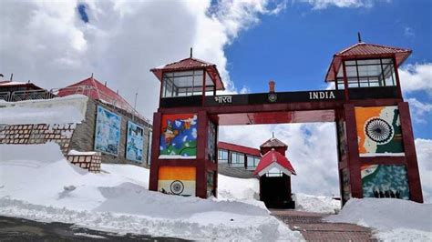 Nathula Pass Travel Guide About History Timing Near Places