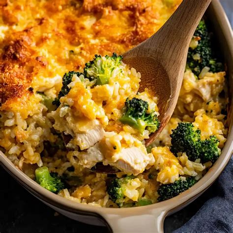 Easy Chicken Broccoli Rice Casserole With Ritz Topping Recipes By Clare