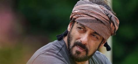 People Troll Salman Khans New Picture From Kisi Ka Bhai Kisi Ki Jaan