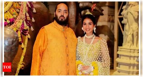 Anant Radhika Haldi Ceremony Video Watch Anant Ambani Radhika