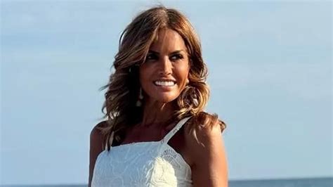 Primera foto del vestido de novia de Marta López en su boda con