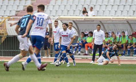 Slobodna Dalmacija Hajduk Ponovno Igra Utakmicu U Ranom Terminu Na Radni Dan Nakon Hns A