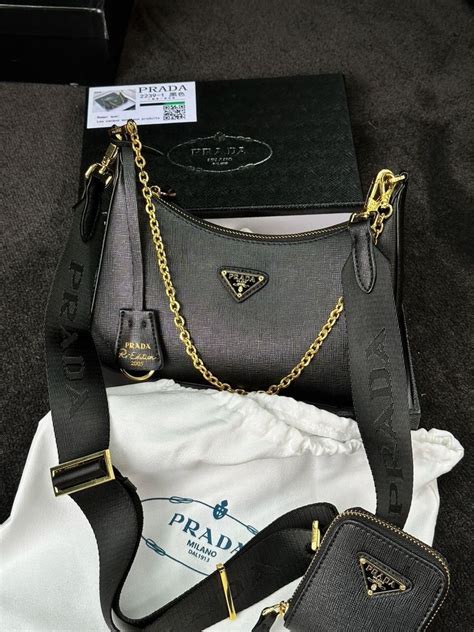 Сумочка в стиле Prada Re Edition 2005 Прада Люкс 2 650 грн Сумки
