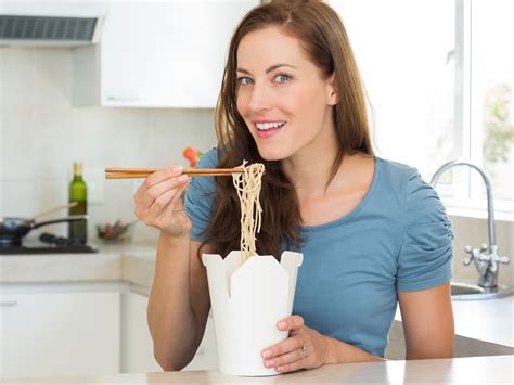 How To Switch Off Your Hunger Hormones Easy Health Options®
