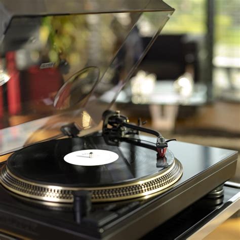 Reloop Turn 5 Turntable (With Ortofon 2M Red Fitted) - Analogue Seduction