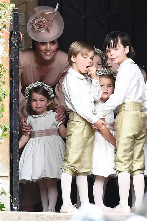 結婚式のジョージ王子とシャーロット王女、兄妹愛はかわいさロイヤル級（画像集） ハフポスト