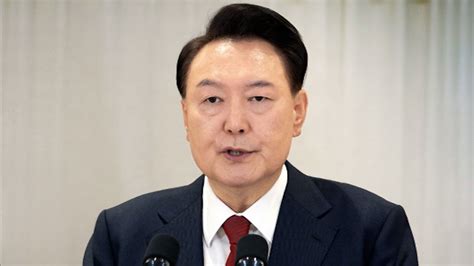 윤 전 대통령 국힘 잠룡들 만나 잇단 대선 언급당내 중도 떠난다 우려