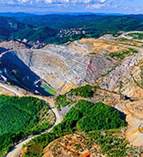 塞尔维亚关闭中国紫金矿业的矿山 2021年4月14日 俄罗斯卫星通讯社