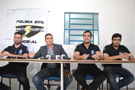 Pc Apresenta Bando Acusado De Cometer Duplo Homicídio Em Rio Largo