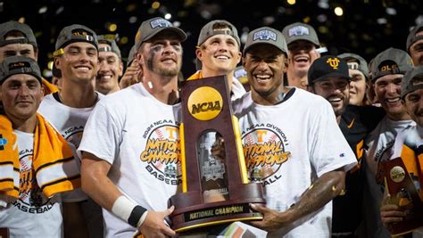 No 1 Overall Seed Tennessee Baseball Makes College World Series History