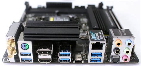 An Lise Asrock Z Phantom Gaming Itx Ac