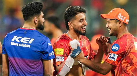 Ipl 2025 से पहले चैंपियन Kkr को लगा जोर का झटका सबसे तेज भारतीय बॉलर