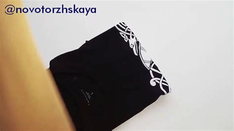 Упаковка футболок с ручной росписью Youtube