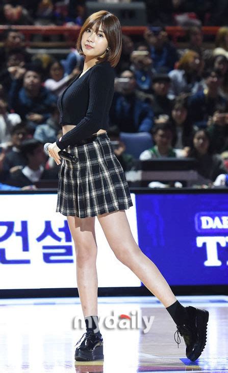 기자를 행복하게 만든 오하영 후방주의 짤티비 JJTV KR