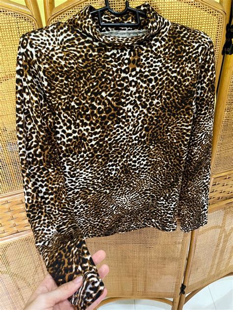 Leopard Print Turtle Neck Women S Fashion Tops Blouses On Carousell