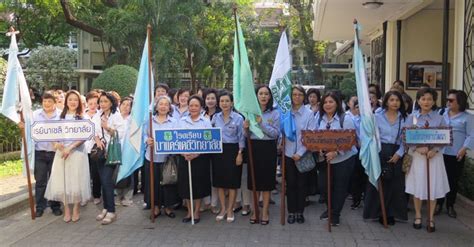 ผู้หญิง ‘กระชับมิตรศิษย์อุร์สุลิน ครั้งที่ 9 ร้อยดวงใจให้คุณครู