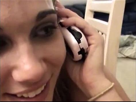 Dando Un Amante Profesional Y Un Cornudo Llamando XVIDEOS
