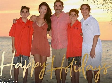 Happy Holidays From Dr Paul Nassif And Brittany Nassifs Love Story E