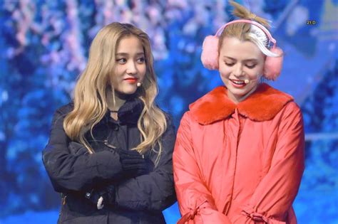 Trang chủ X Google photos Becky Photo and video