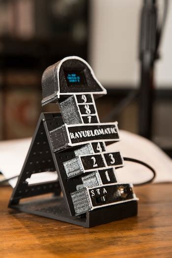 Roni Bandini El Inventor De Las Máquinas Literarias Que Homenajean A Borges Levrero Y Cortázar