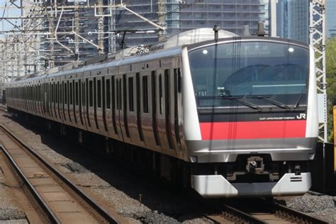 Jr東日本e233系電車 クハe233 5021 検見川浜駅 鉄道フォト・写真 By Silence Suzumeさん レイルラボ