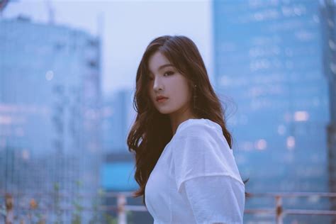 PERMEATING ON ME 내게 스며든 Jeong Hyo Bean LETRAS