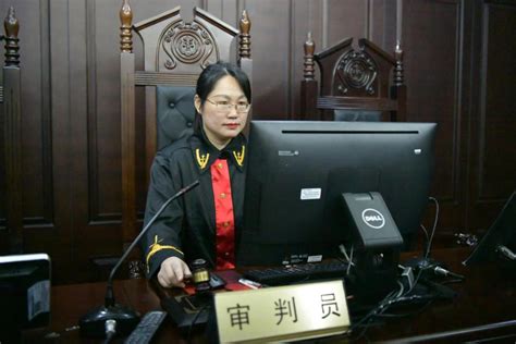 扫黑除恶战线上的“她”力量！记者独家采访市南区人民法院刑事审判庭员额法官赵艳霞 半岛网