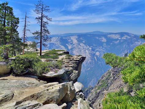 Taft Point Trail Yosemite National Park California