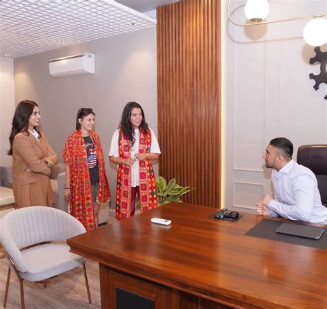 Welcoming Our Romanian Interns With Engaging Conversations🇷🇴🌟ready To