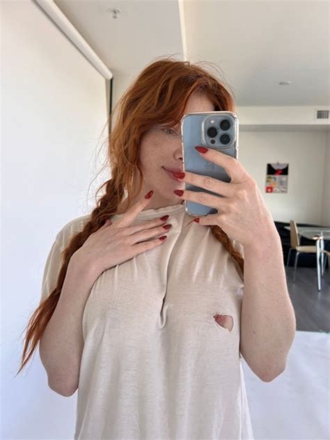 Subtle Nip Slip Mickwill8000