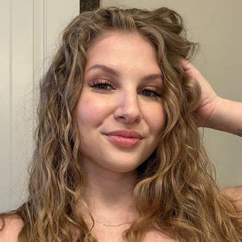 Ivy Andrews Has Free Photos And Pictures