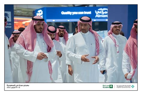 جريدة الرياض وزير الصناعة يقف على جاهزية معرض ⁧‫صنع في السعودية‬⁩