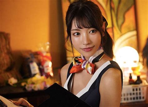 清秀妹子「枫可怜」改名回归暗黑界！老司机暴动精选辑冲销售第一 杂谈社